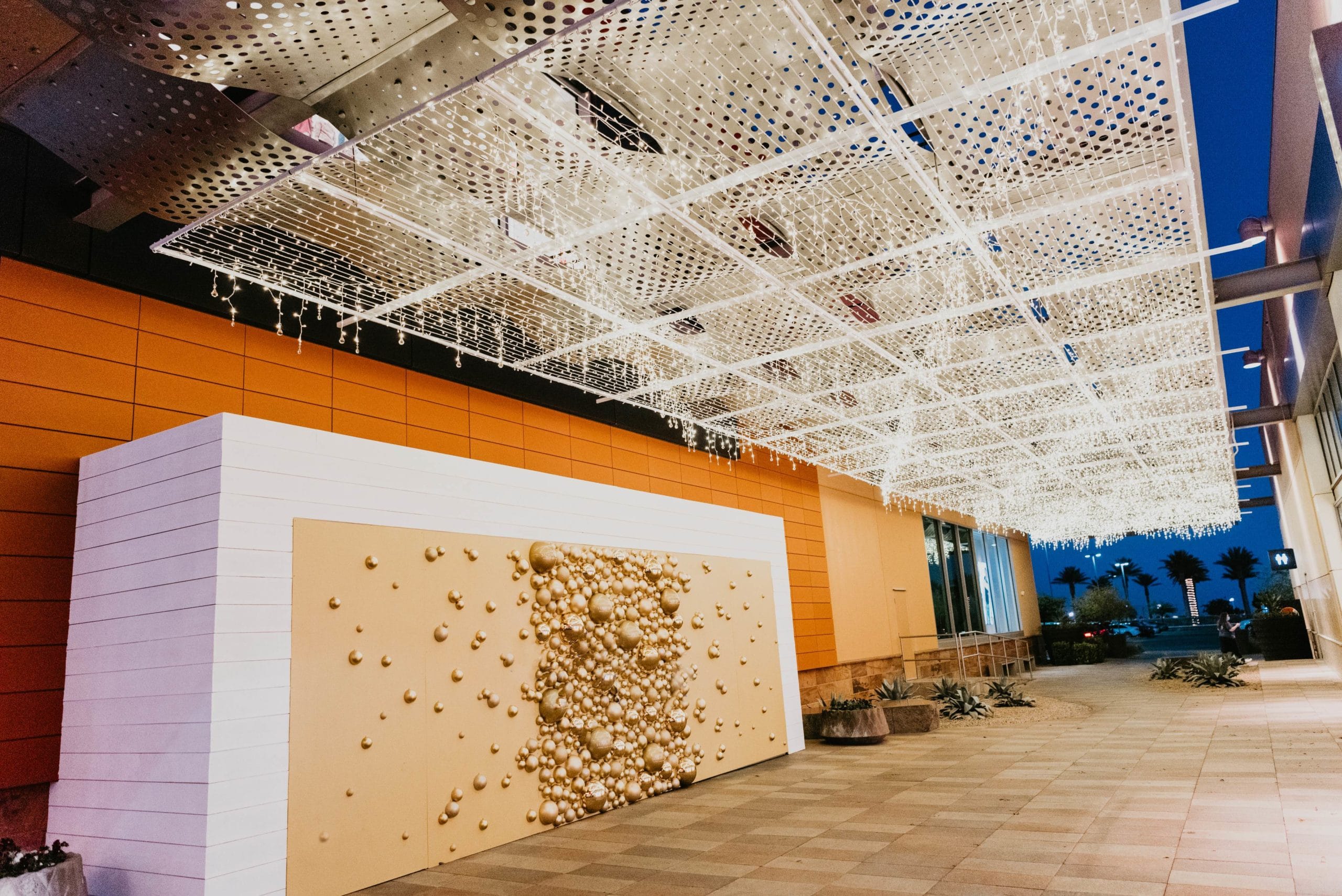 Downtown Summerlin's New Holiday Décor Dazzles - Summerlin