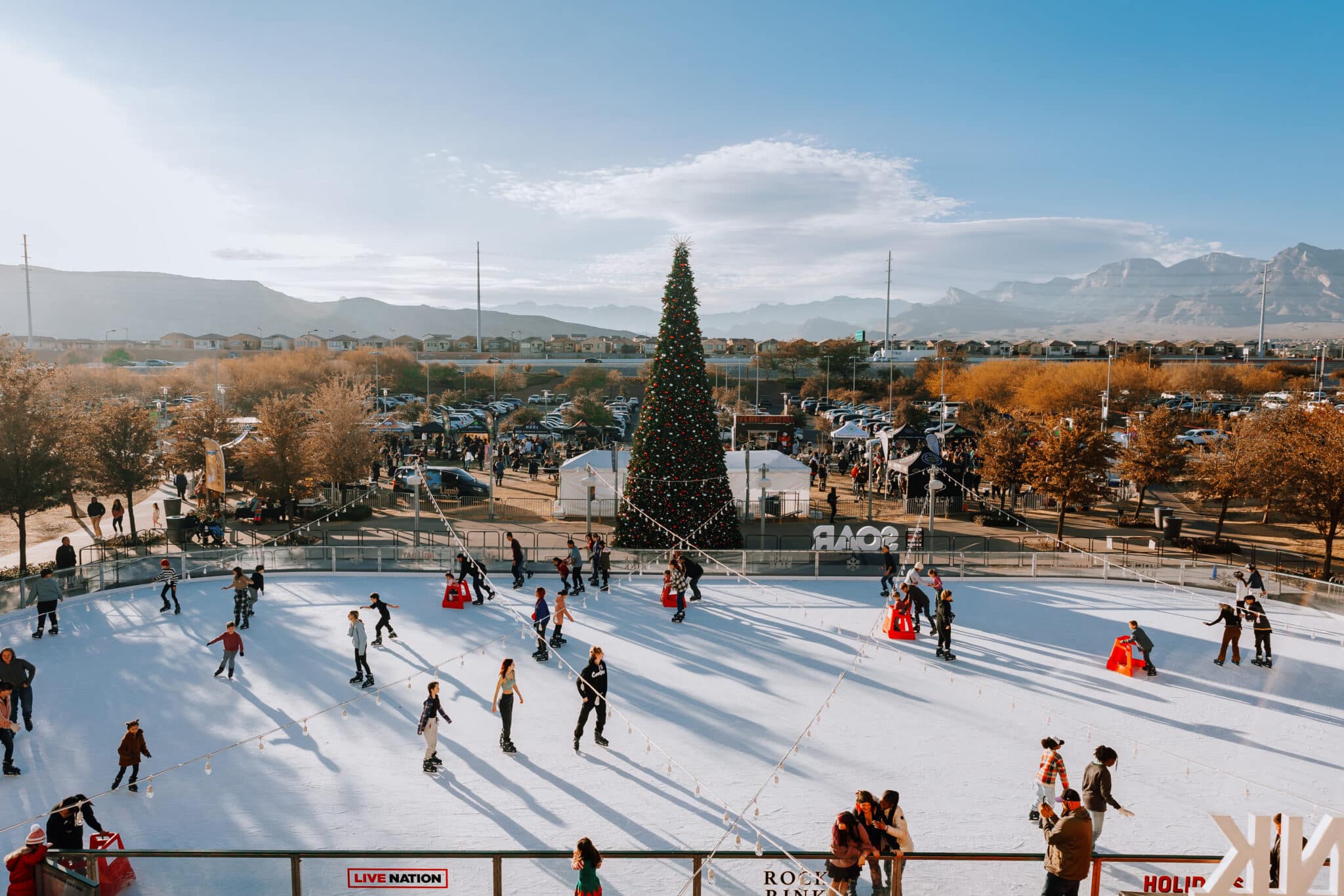 Downtown Summerlin® Kicks off 2024 Holiday Season with Annual Holiday ...